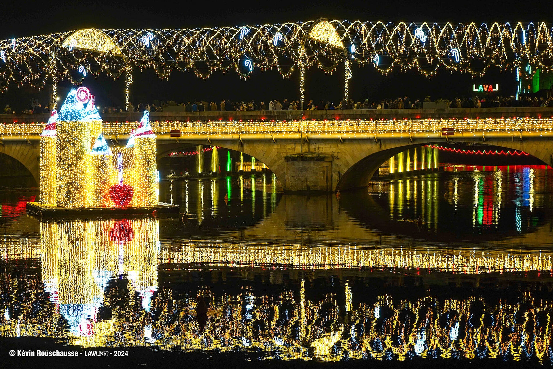 LANCEMENT DES LUMIÈRES DE LAVAL - Ville de Laval